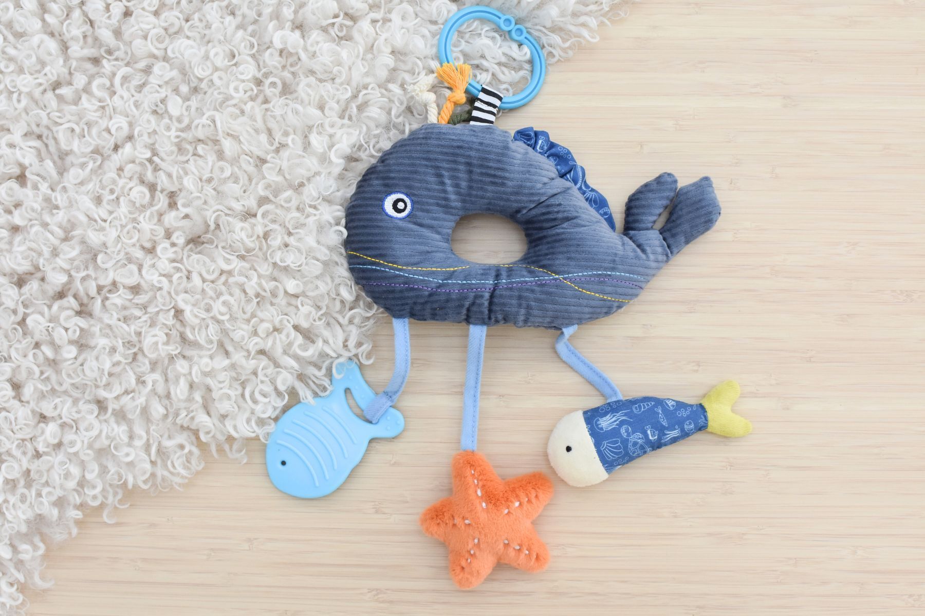 Snuggle Buddy Splashy Whale Friend Dangler – Little Sunshine Kids